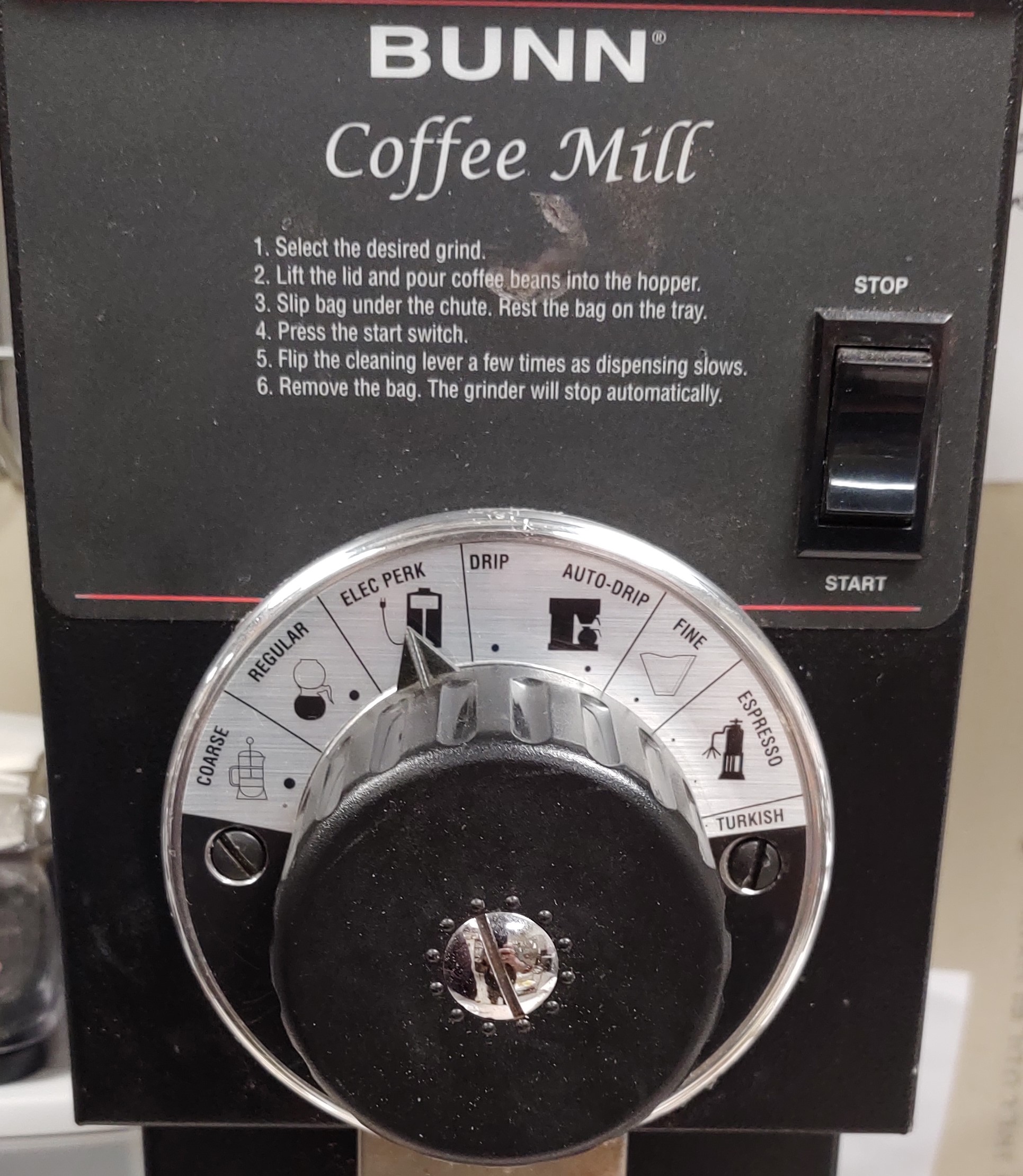 Terra Verde Coffee | Grinding Coffee